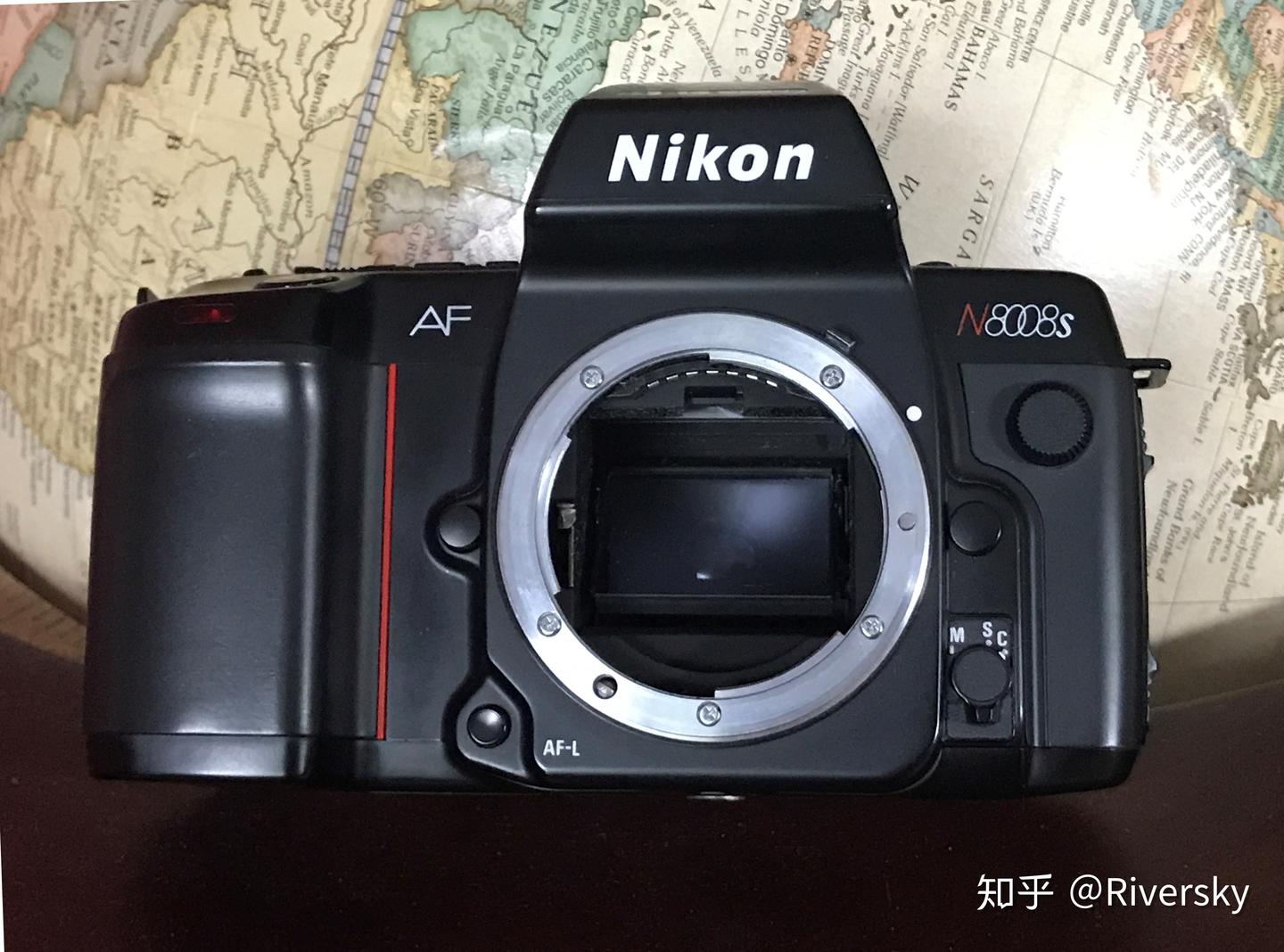 尼康 N8008S (F801S) – 一顿晚餐的准旗舰胶片相机 - 知乎