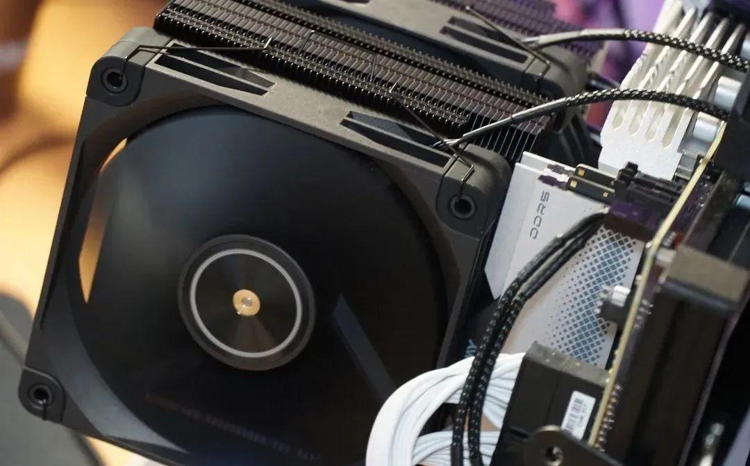 最近风冷圈大火的酷里奥p60t性能版性能究竟怎么样？ - 知乎