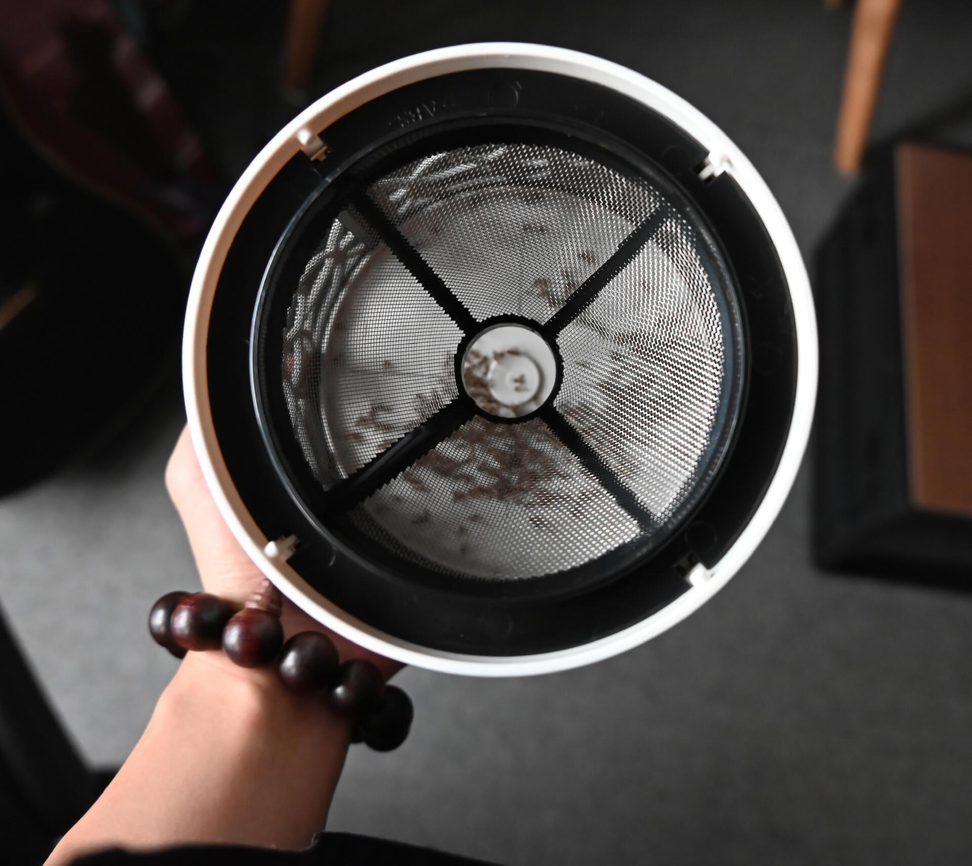 物理灭蚊是智商税吗？实测3款热门灭蚊灯，2025年家用灭蚊灯选购指南：格林盈璐 GM952、锐舞 L61、美的 MWD-4Y1 深度测评，看完 ...