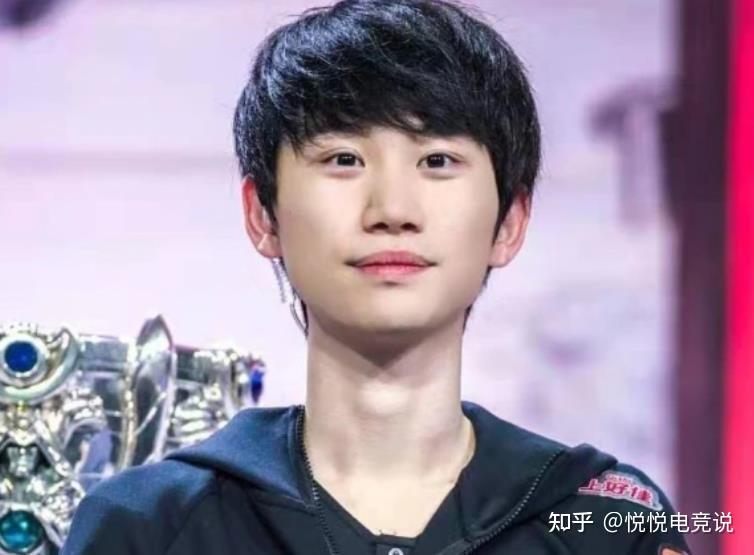 LOL：UZI加盟EDG？Doinb爆料大瓜来了，比Bin和呼吸互换还夸张 - 知乎