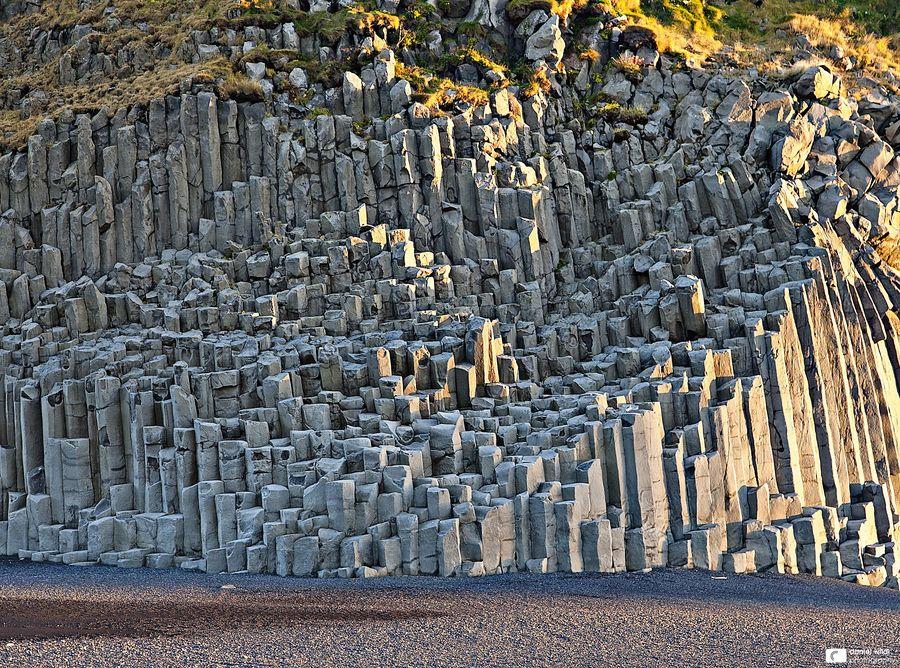 为什么巨人堤道（Giant's Causeway）的玄武岩柱（Basalt Columns）大多数呈六边形呢？ - 知乎