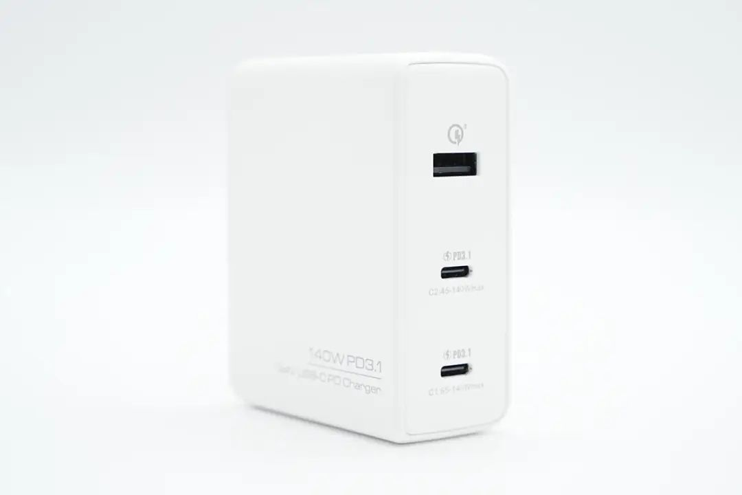 英集芯IP2738双USB-C快充协议芯片应用案例汇总 - 知乎