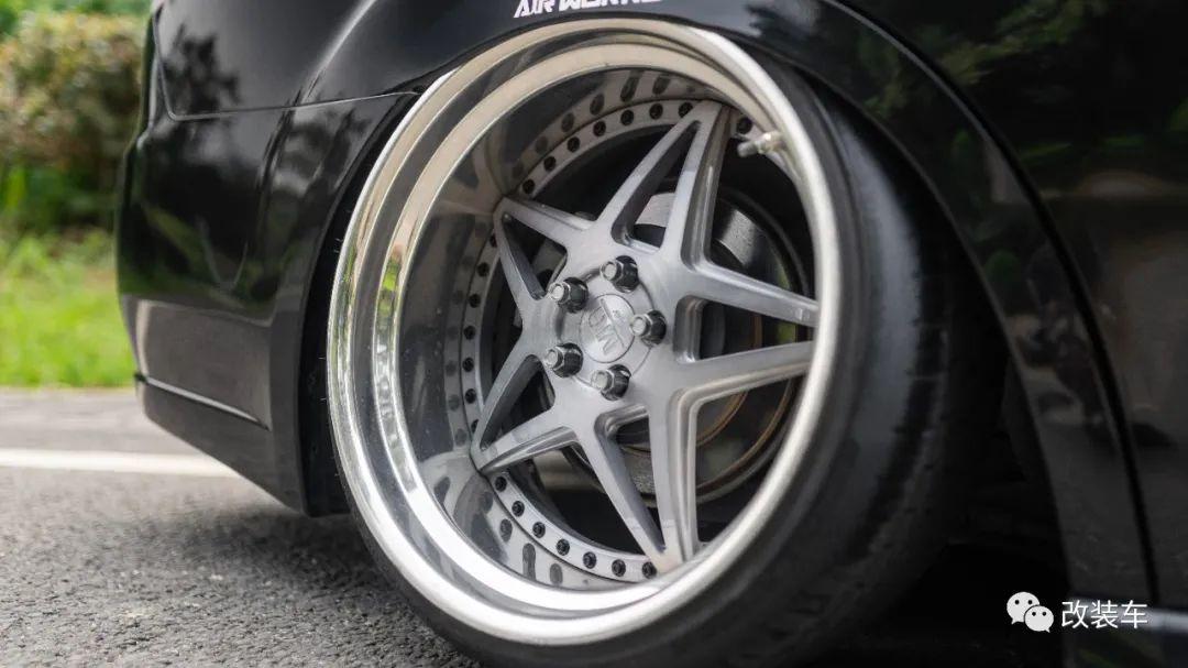 有一种情怀叫做“瓦罐”，00后车主诠释了他的梦 - 知乎