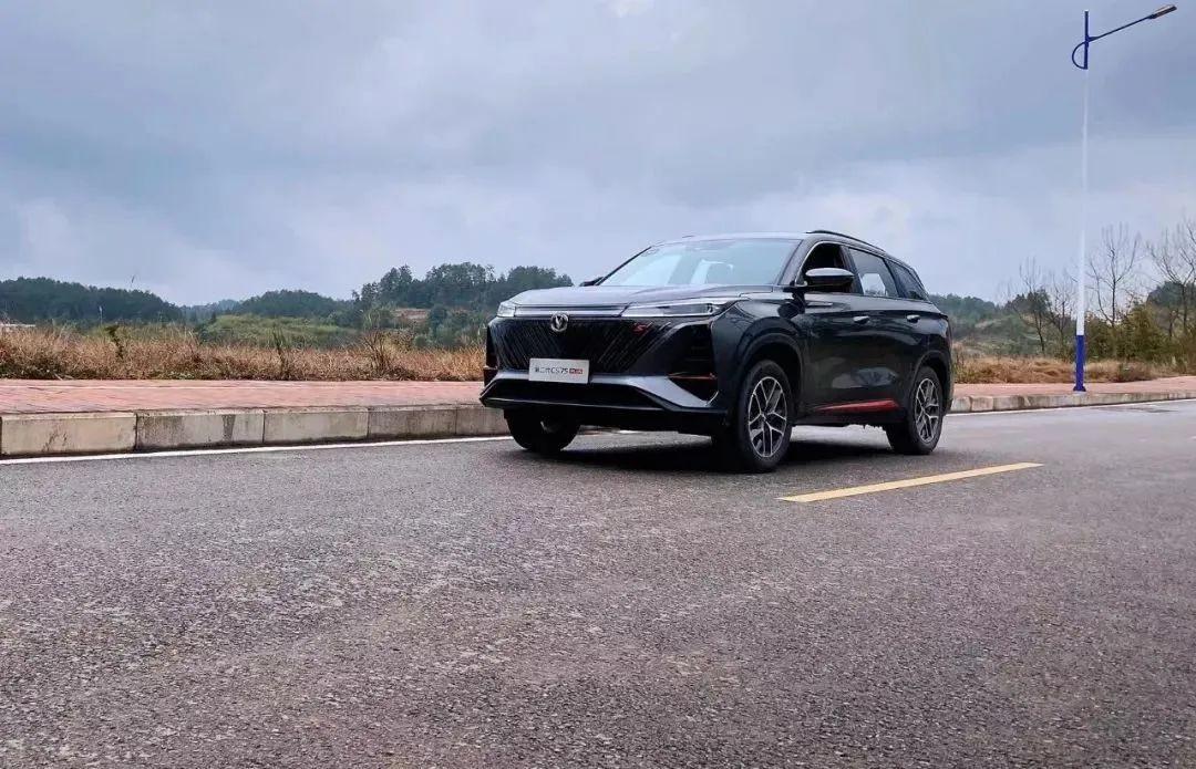 第二代CS75PLUS超节油挑战赛，实际油耗竟然能低至6.8L - 知乎