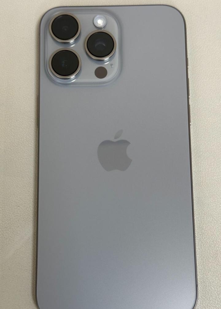 网友6700买iPhone15Pro Max！称性价比无敌，比iPhone16还香！ - 知乎