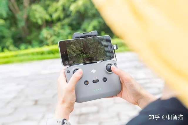 大疆Air 3测评：让人，重新成为航拍的主角 - 知乎