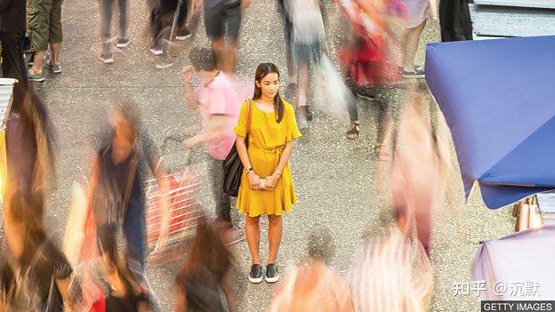 BBC英语学习：如何分辨近义词 motionless 和 stationary - 知乎