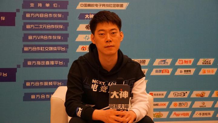 【专访】月魔Moon：曾经疲倦过，粉丝支撑我走下去 - 知乎