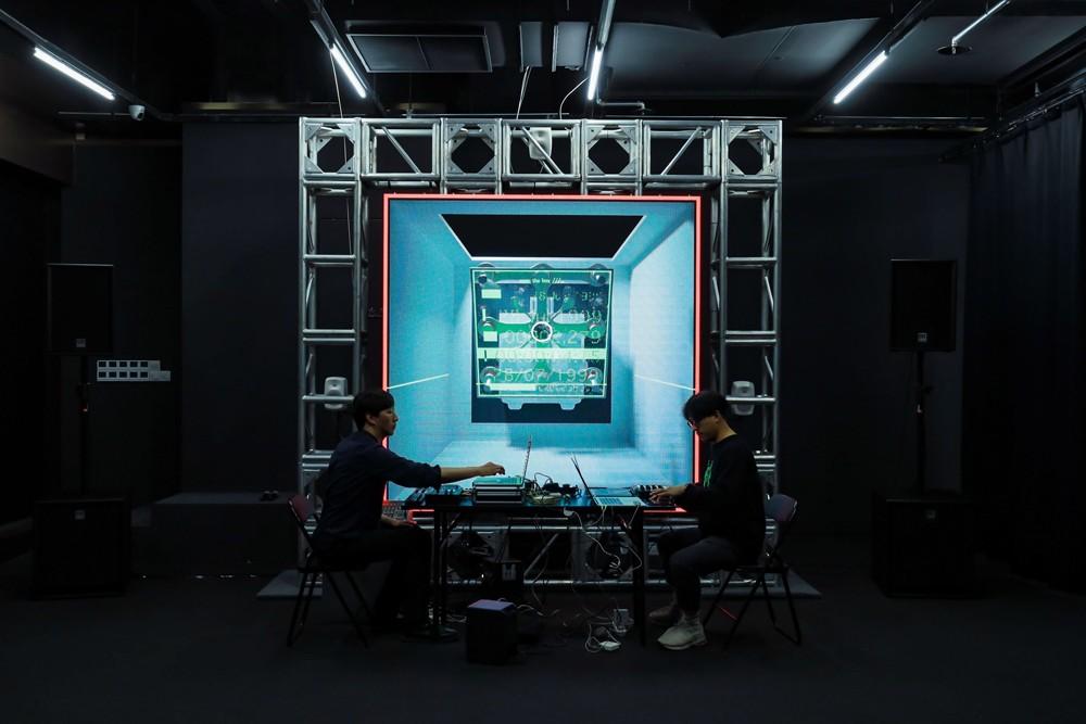 UCCA Lab | “抽离（detachment）”音乐艺术项目首演现场回顾 - 知乎