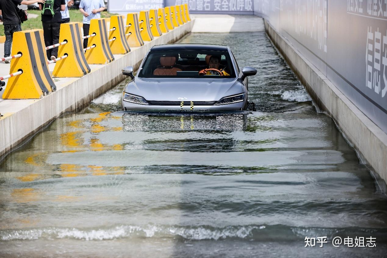 破局高端市场，奇瑞首款C级智慧新旗舰正式命名风云A9L - 知乎