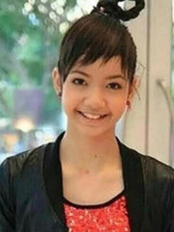 Lisa 真的有那么好看吗，人间芭比的称呼是否过誉？ - 知乎