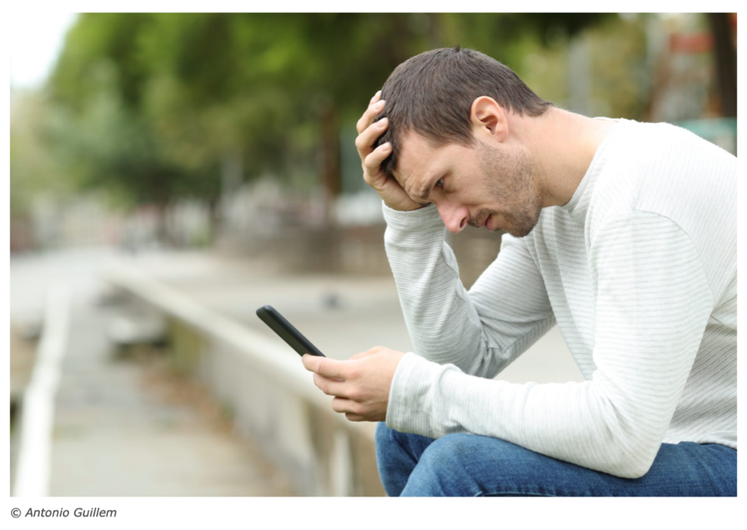 What is doomscrolling and why is it bad for us? - 知乎