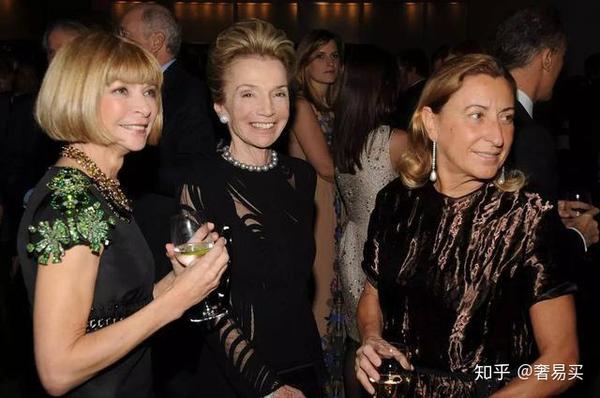 奢侈品鉴定：PRADA发展史 你不知道的普拉达故事 - 知乎