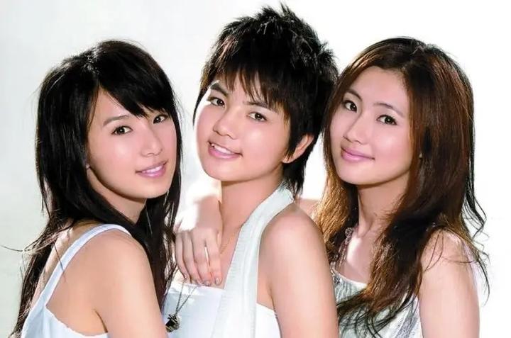 盘点SHE经典歌曲TOP10，第一位是月老神曲 - 知乎