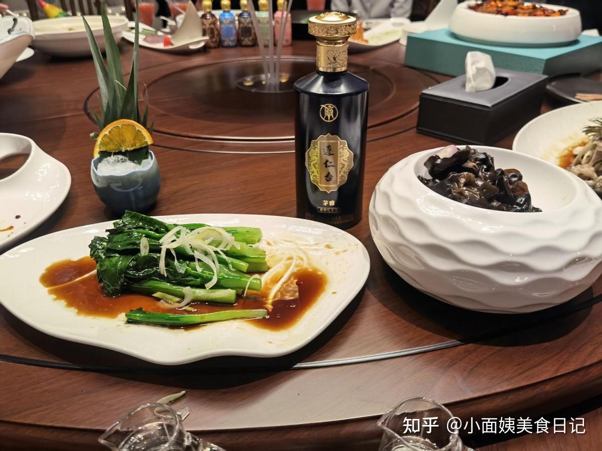 好酒配好菜,浓香型白酒和酱香型白酒配什么菜系最好喝呢? 知乎