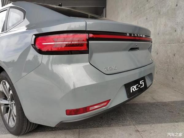 试驾新宝骏RC-5:智能亦亲民 - 知乎