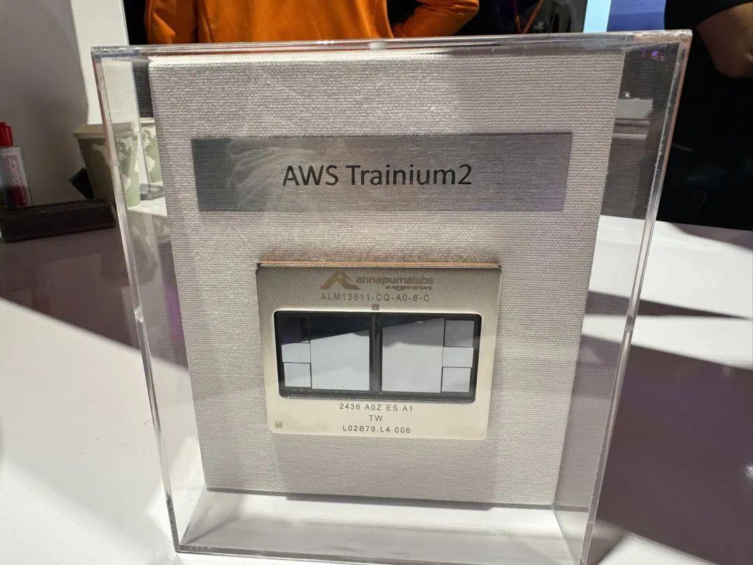 初见基于Trainium2的UltraServer，原来是这样的性能怪兽 - 知乎