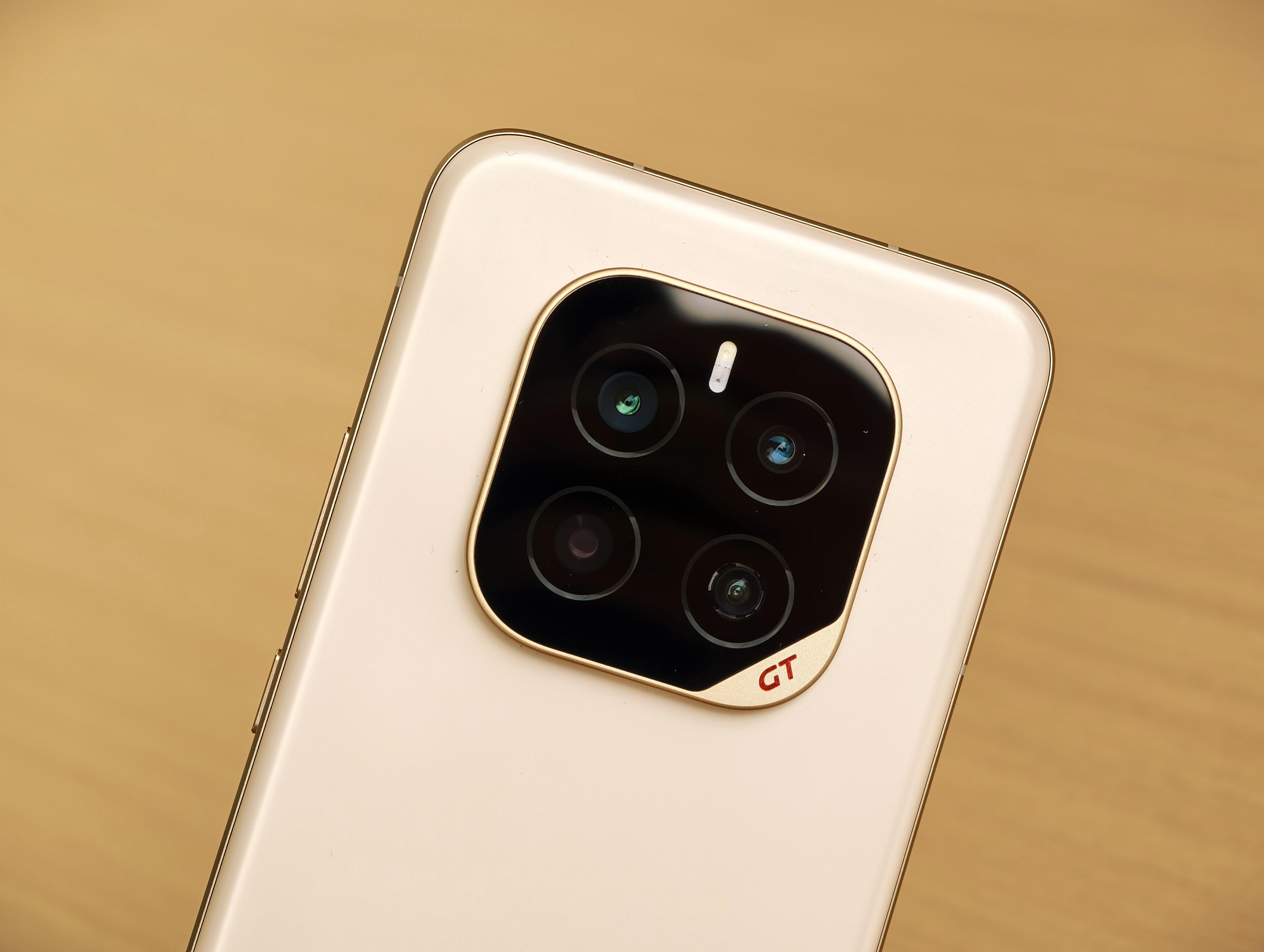 如何看待荣耀 GT Pro 价格 3699 元起？对友商会有什么影响？ - 知乎