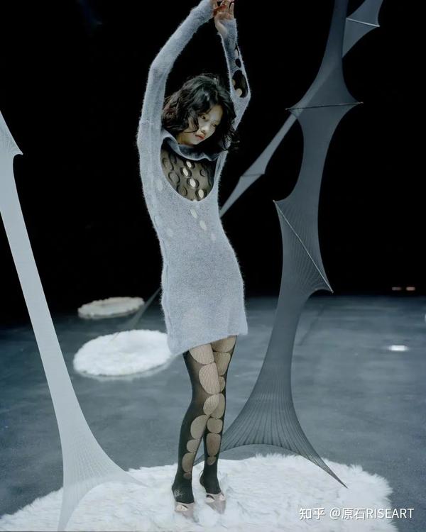 艺术档案 | RUI ZHOU 首次获得LVMH Prize的中国设计师 - 知乎