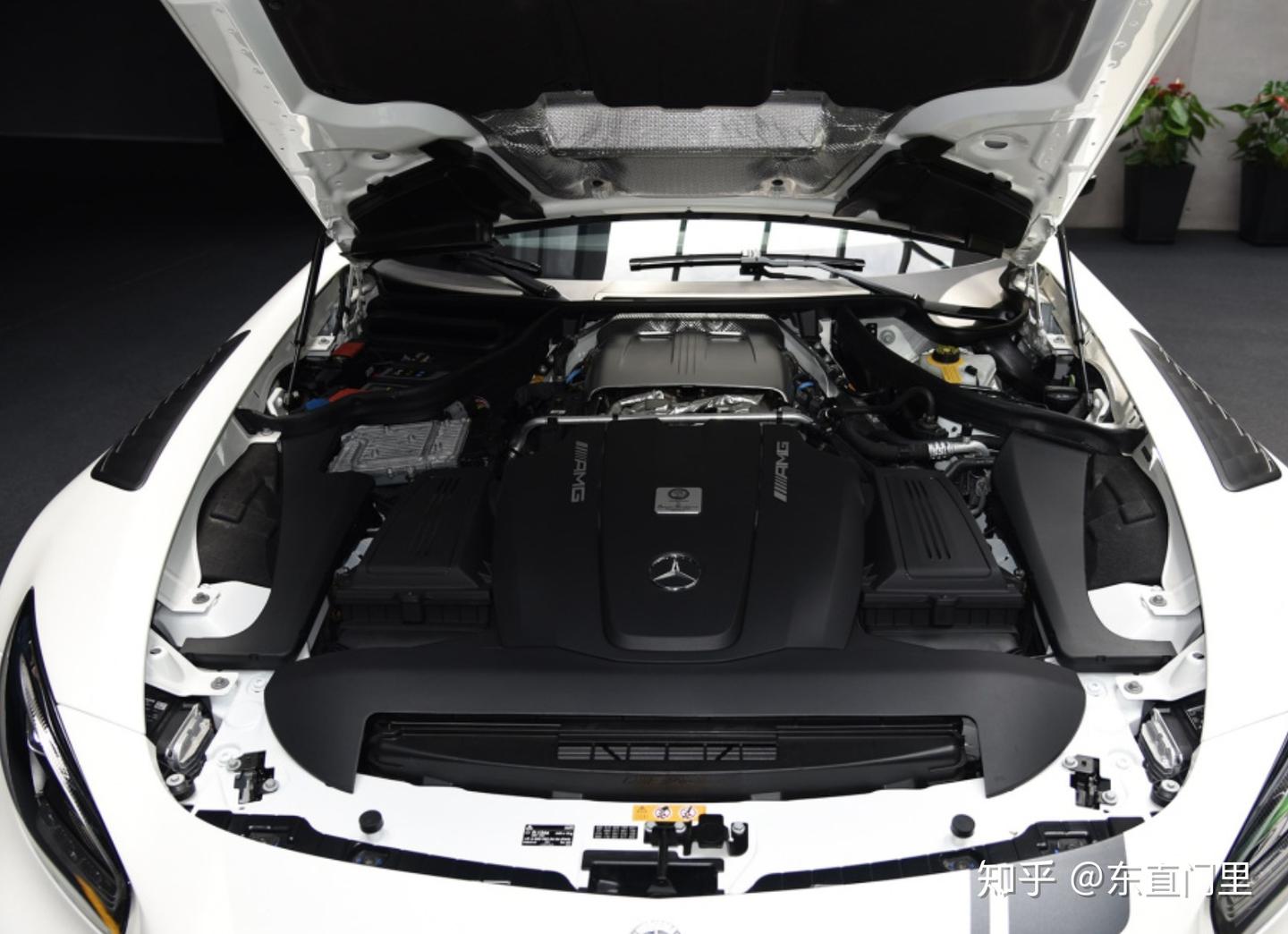 座驾买取指南： GT Black Series—AMG的至高之刃 - 知乎