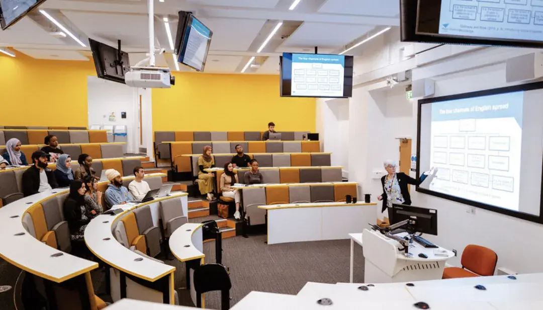 英国的阿斯顿大学怎么样？ - 知乎