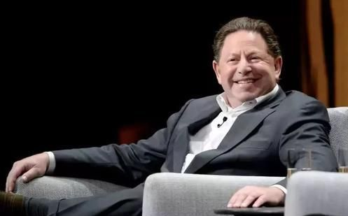 暴雪CEO提桶跑路？创始人已全数离职，新领导带着员工打FF14？ - 知乎