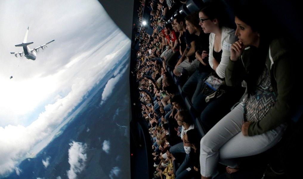 啥是IMAX？看这一篇就够了 - 知乎