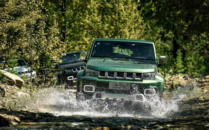 别让四驱系统成摆设！新手必学的越野车四驱模式实战指南 - 知乎