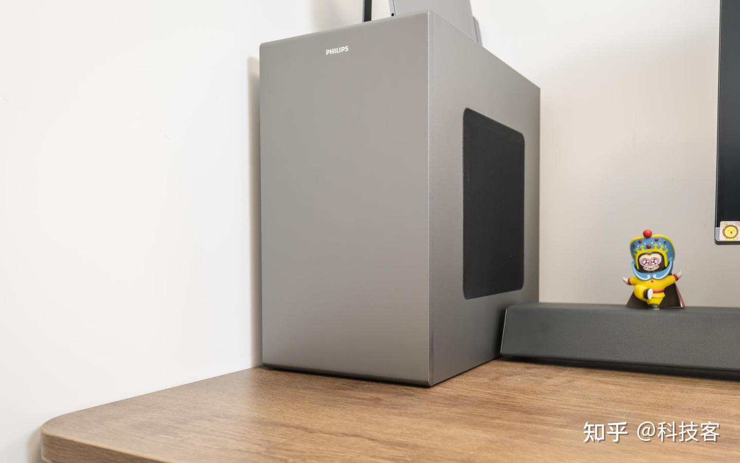 飞利浦B8905体验测评：8个发声单元+7.1.2声道杜比全景声的沉浸 - 知乎