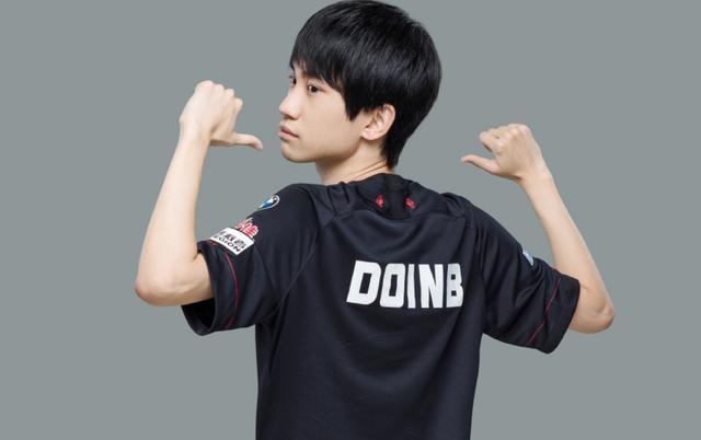 Doinb直播透露明年LPL将会迎来雪崩，大量投资方撤资 - 知乎