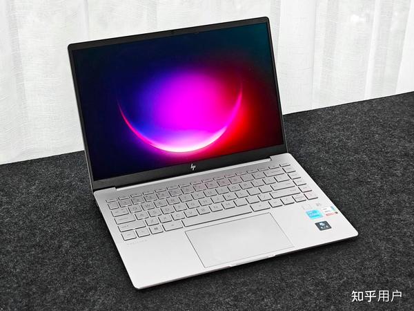 惠普星bookpro14 2023 高性能轻薄本测评:高颜值、高性能以及绝佳的屏幕观感(oled镜面屏)!