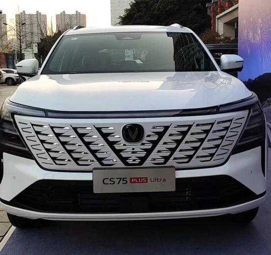 长安CS75PLUS Ultra成都上市权益发布更强动力，仅售13.19万起！ - 知乎