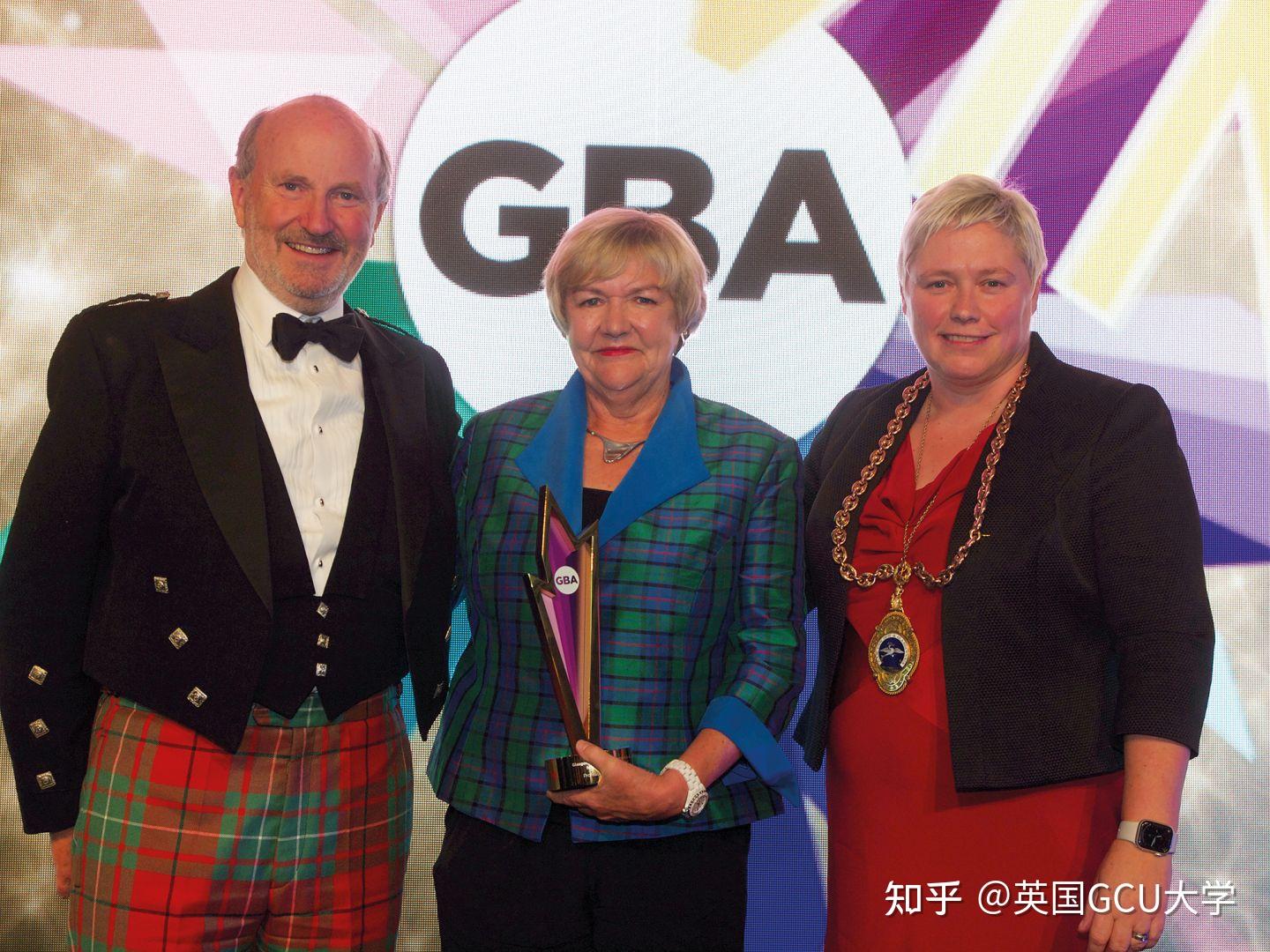 我们是不是该有自己的年度总结？ - 知乎