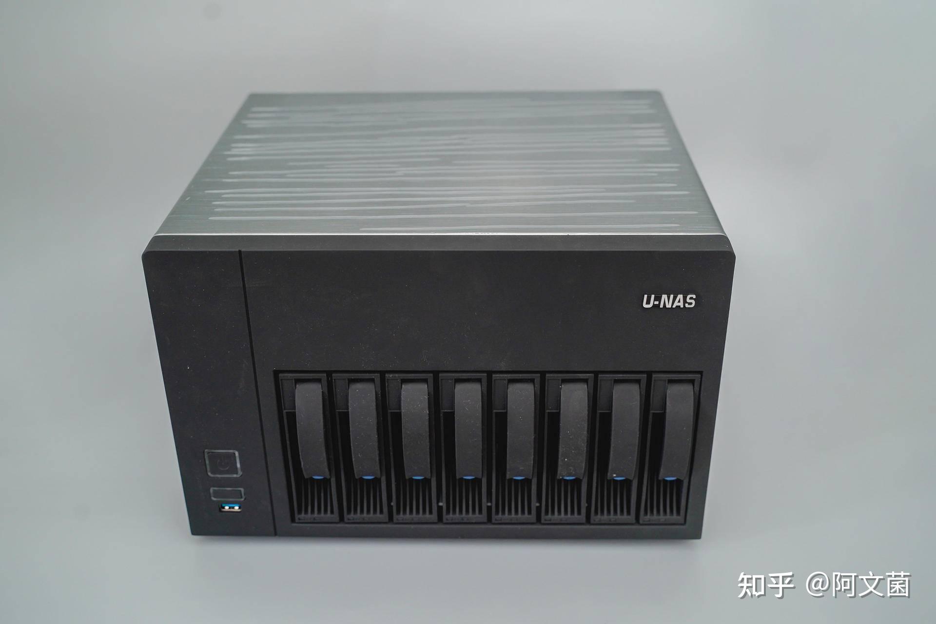组装一台高性能8盘位NAS 使用ITX主板，万由810机箱。 - 知乎
