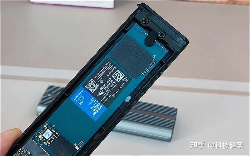 闲置M.2 SSD的最佳搭档！海康威视MS201移动固态硬盘开箱测试 - 知乎