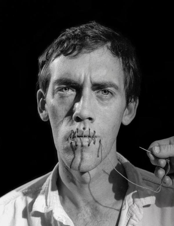 如何在一个敌对的社会中生存下去？ | David Wojnarowicz - 知乎