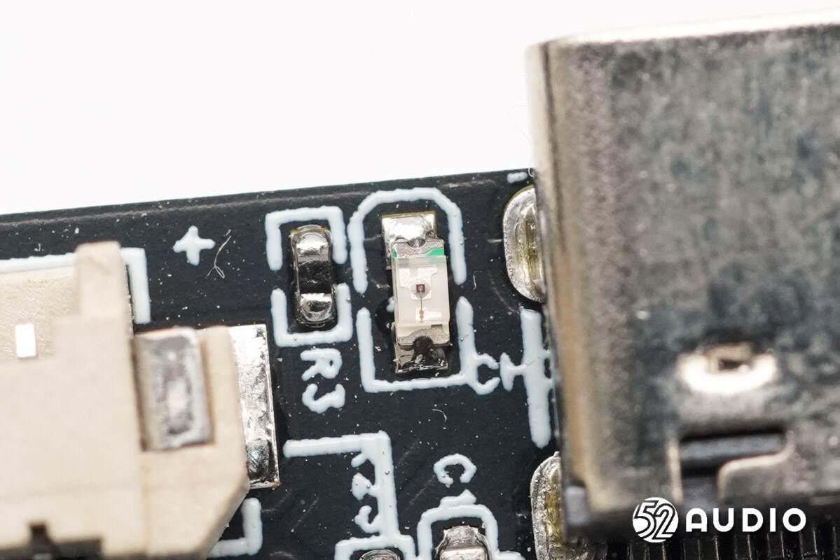 拆解报告：XiaoZhi小智AI语音对话盒子 - 知乎