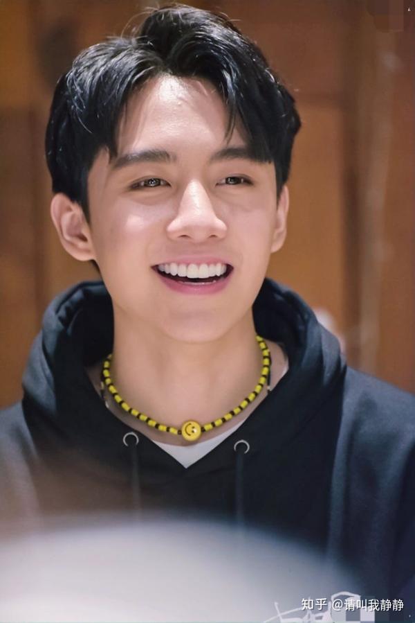 众所周知我很喜欢甜心哈哈(ಡωಡ)hiahiahia - 知乎