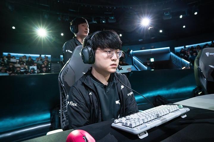 「雷竞技ray.lol」送礼专业户！KT、DK季后赛交手 鏖战50分都不够打 - 知乎