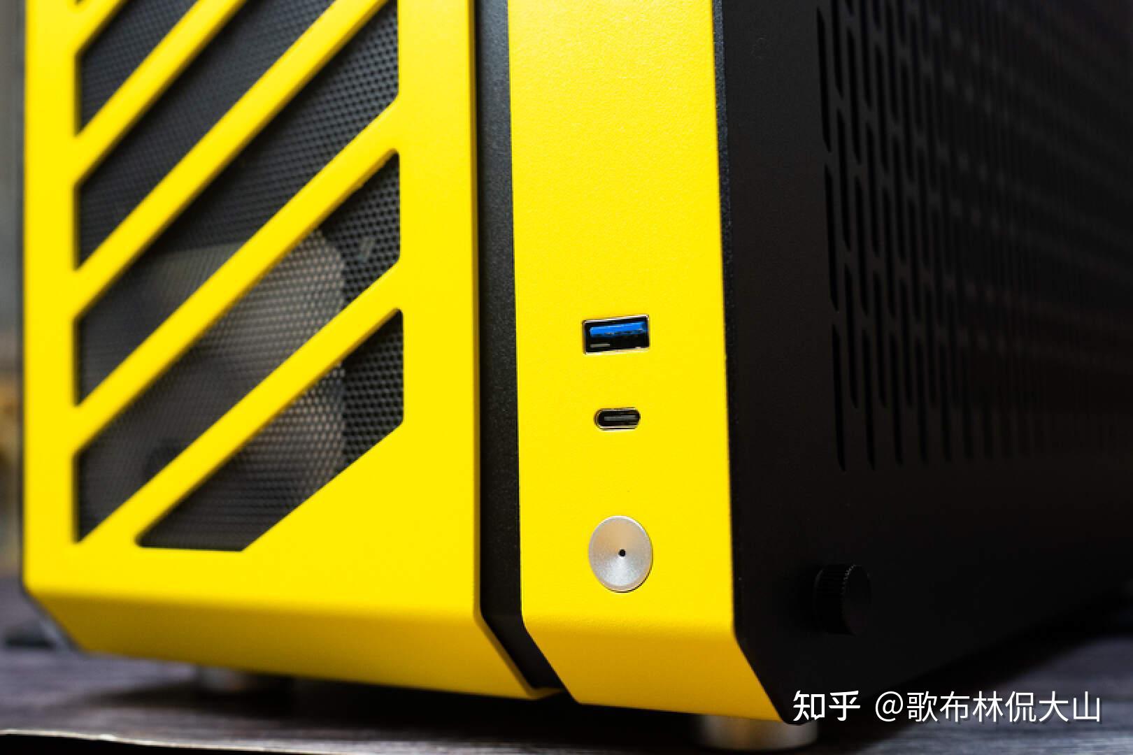 4070ti塞小机箱，颜值温控噪音我全都要：机械大师C28装机实测 - 知乎