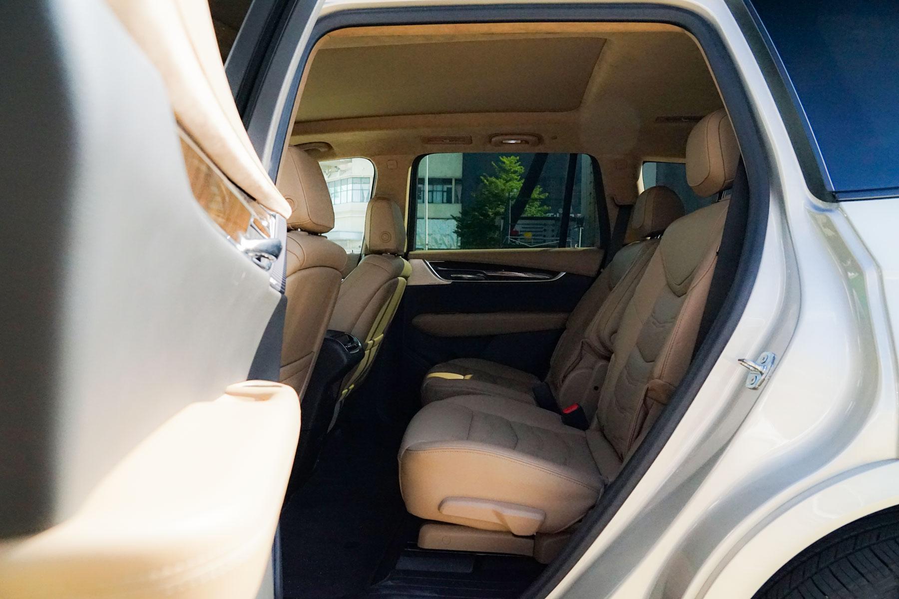 2.0T+9AT，车长超5米，6/7座可选，这款SUV堪称性价比之王？ - 知乎