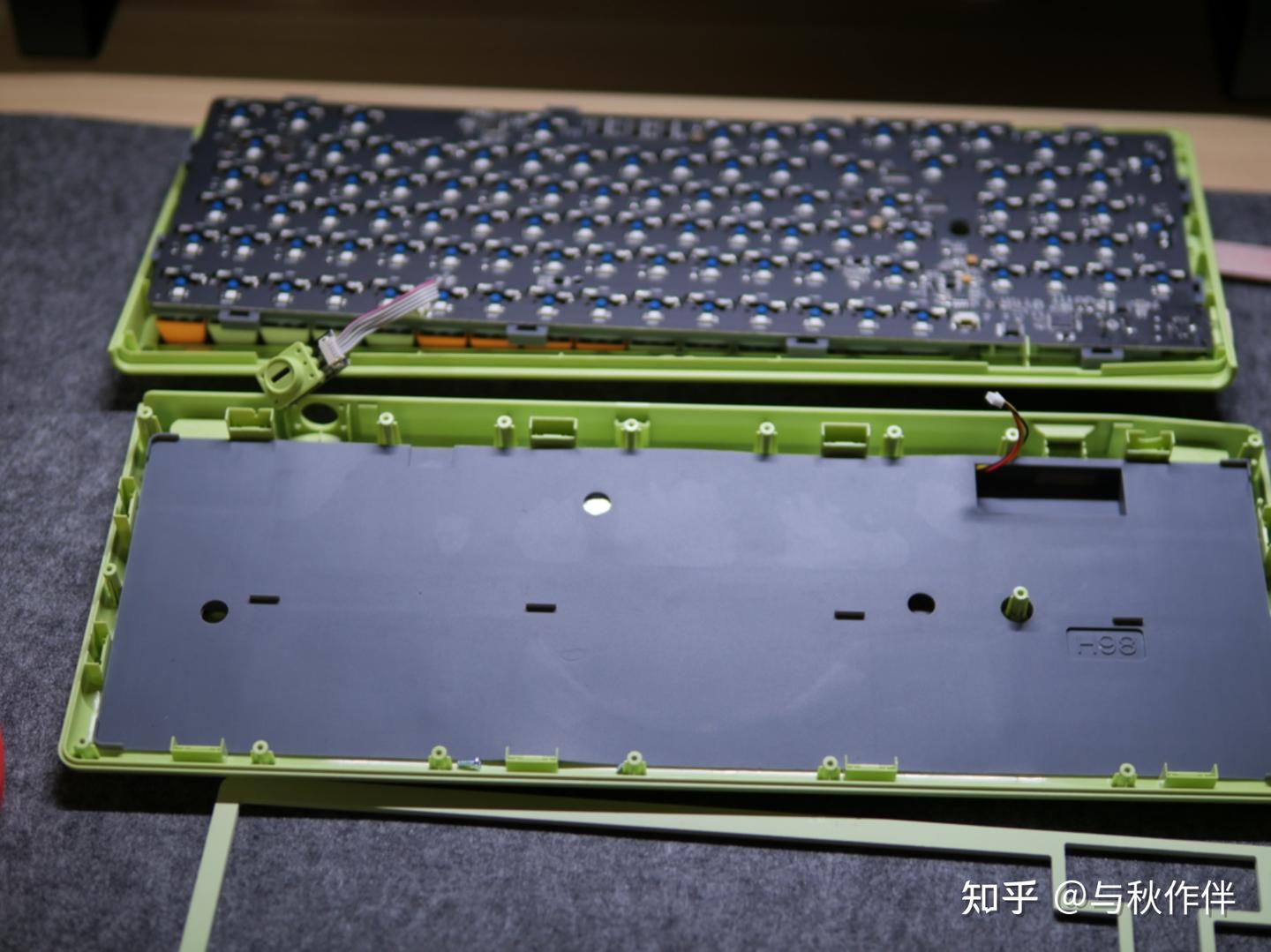 可以卷的不止有性价比，还有设计，虎八兔H98机械键盘拆解评测