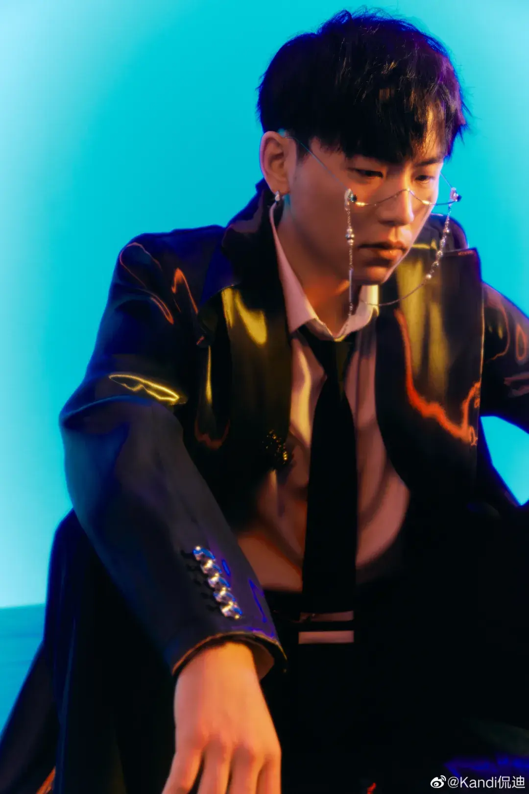 哪位男rapper是你心中的颜值天花板？ - 知乎