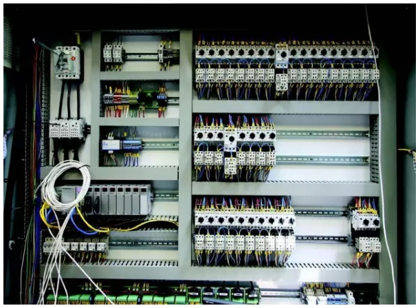 PLC、PAC，还是IPC——如何为应用程序选择最佳的控制器？ - 知乎