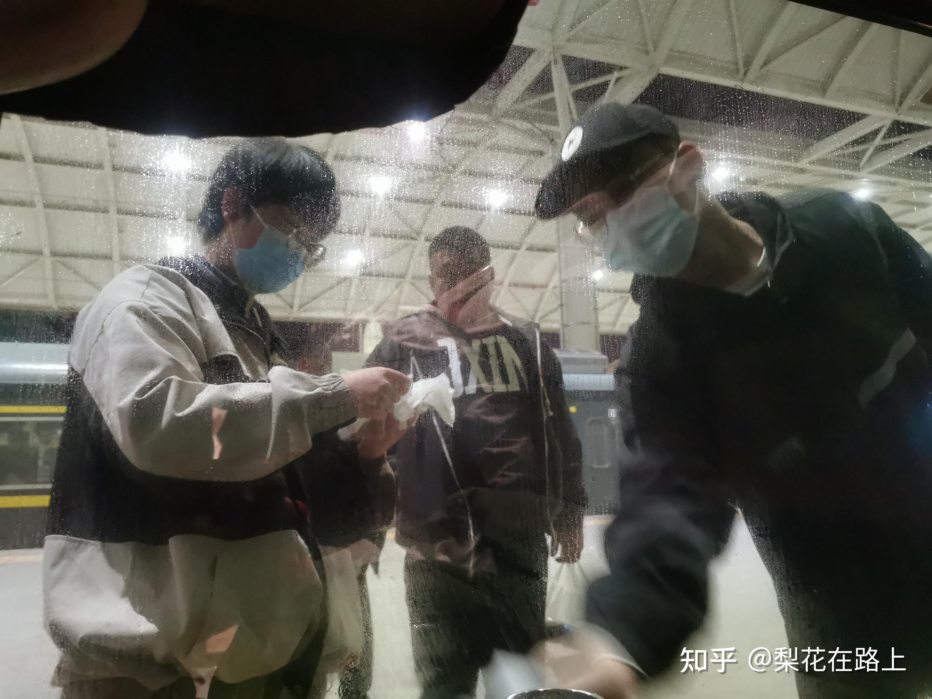 西藏游2-最美列车Z164,上海到拉萨进藏最美段 - 知乎