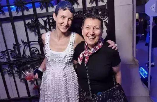 在Colette关门的今天，我们聊聊这家巴黎传奇买手店 - 知乎