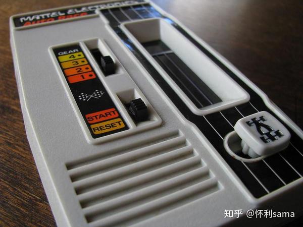 名不见经传的Entex Select-A-Game，第一台可更换卡带的掌机（上） - 知乎