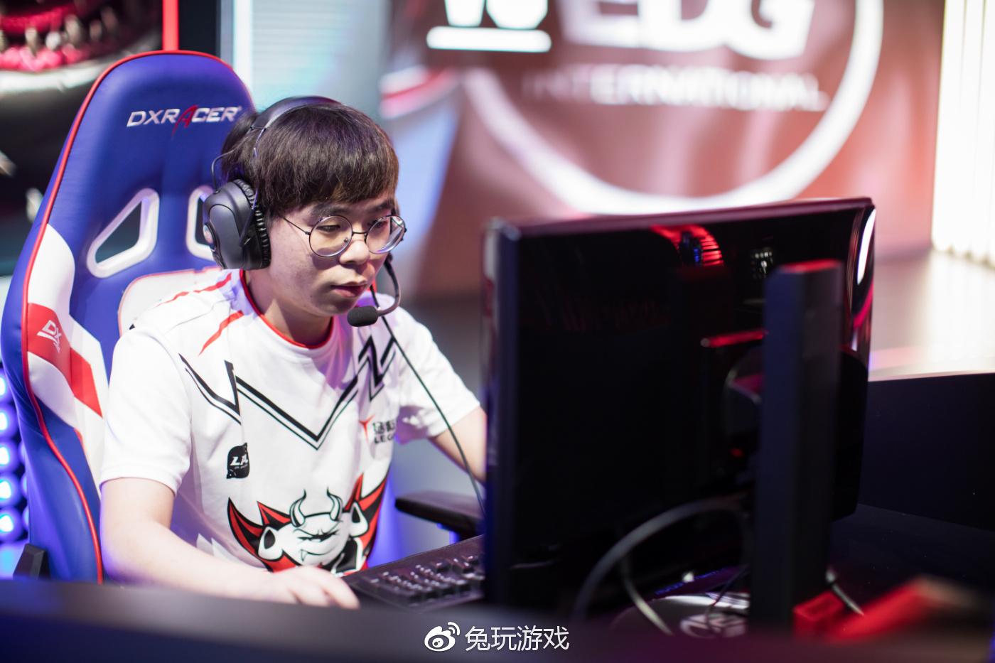 JDG.Lvmao专访特稿 ——《左名豪的凡人修仙传》 - 知乎