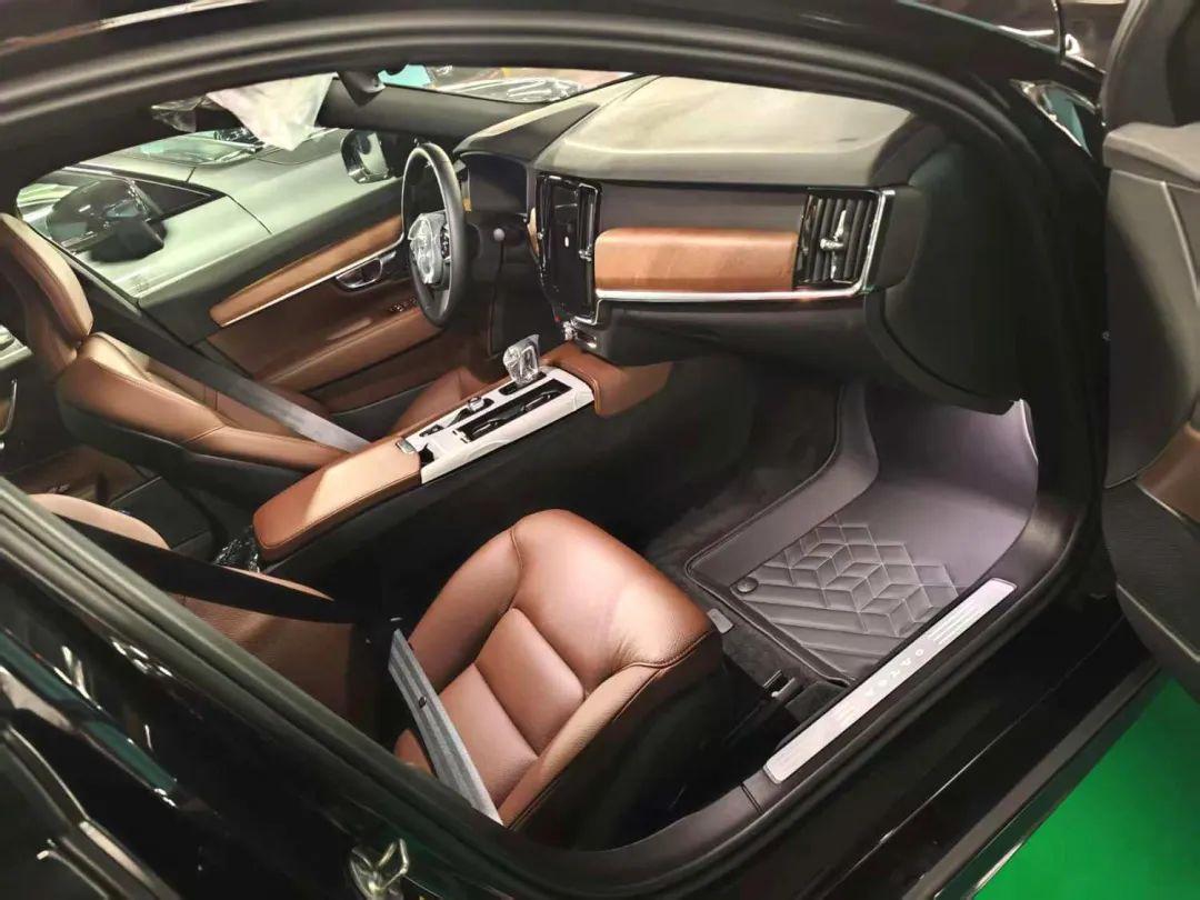 沃尔沃S90新能源指导价49.99万，现在包牌过户27.88万 - 知乎