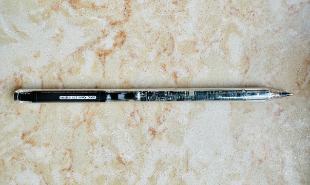 半透明光感美学设计，iPad电容笔平替- 西圣PENCIL2磁吸充电版 - 知乎